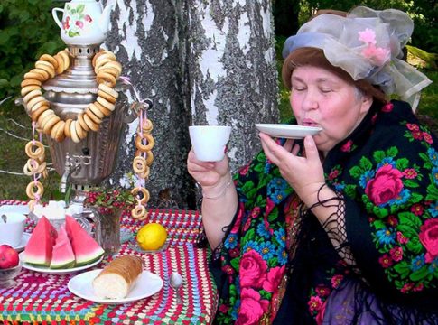 Traditional Russian Tea Culture, Unique Teaware & Drinking Way - Lastea