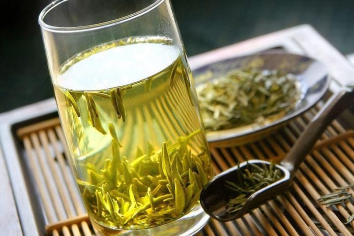 Learn More About Yellow Tea: What Makes It So Precious? - Lastea